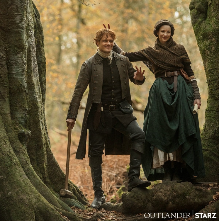 My Outlander Premiere Party Featured in Woman's World Magazine! - Beth ...