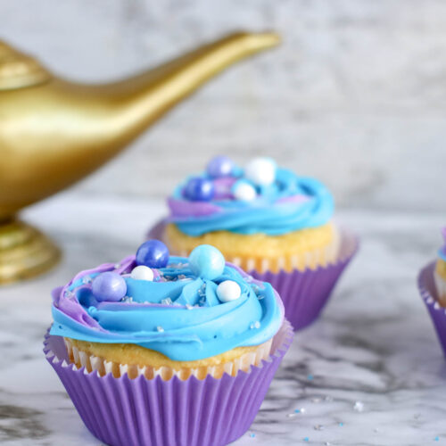 How to make Aladdin Themed Cupcakes - Beth Bryan