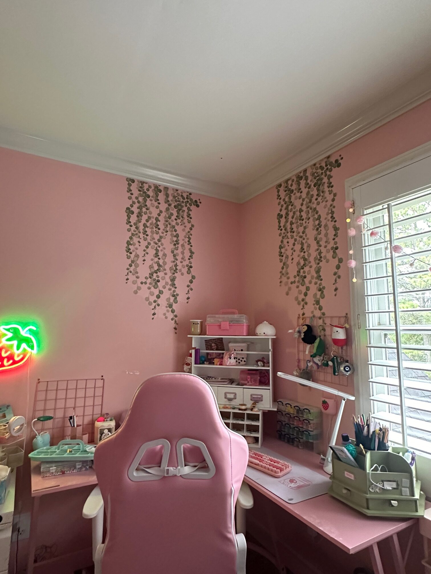 Cute Kawaii Room Decor for Aesthetic Anime Girlies - Beth Bryan